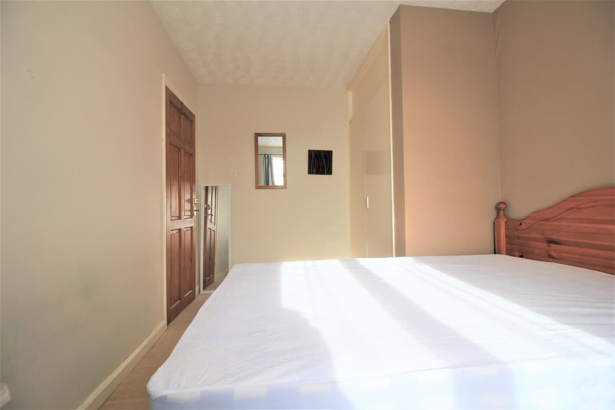 3 Bedroom House For Rent Cadge Road Norwich Nr5 8dd Unihomes