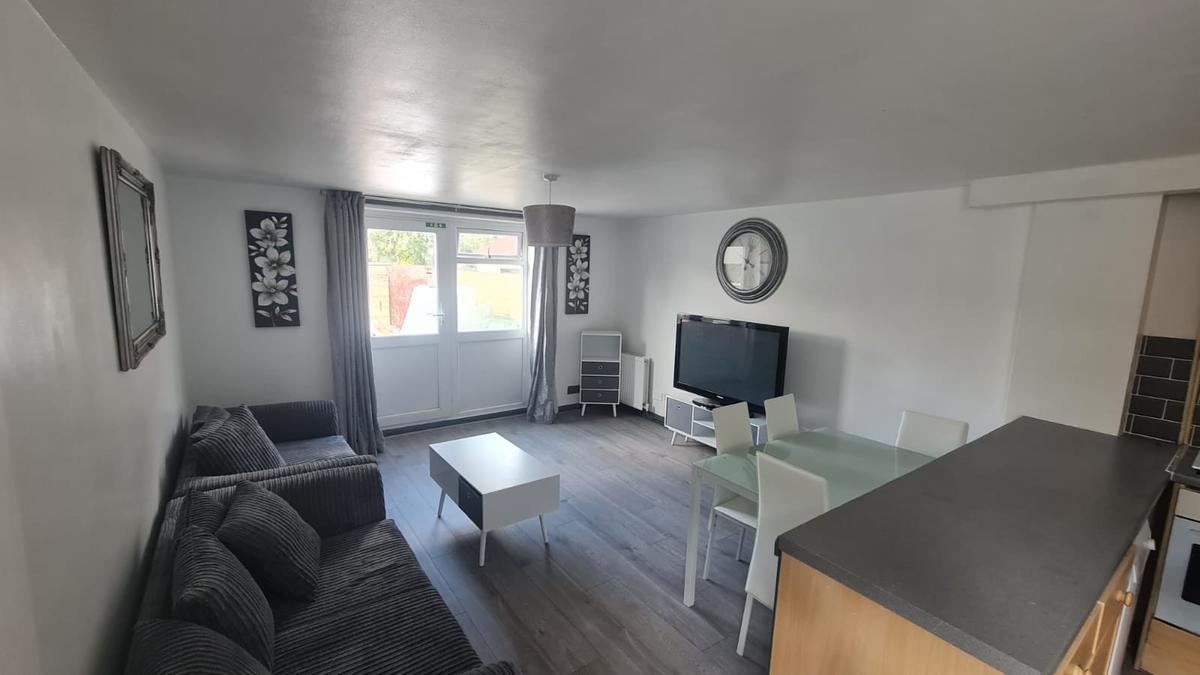 3 bedroom house for rent Brougham Hayes Bath, BA2 3QU | UniHomes
