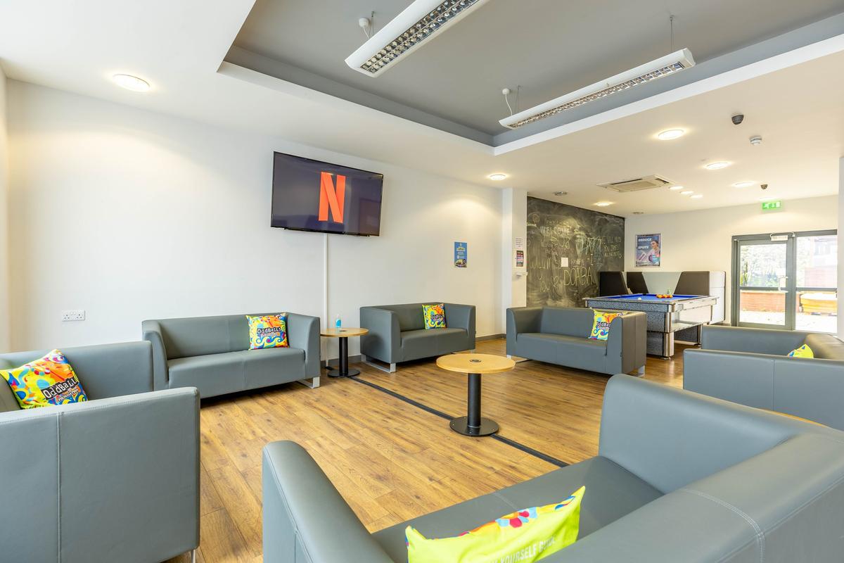 Russell View, Nottingham Student Halls | UniHomes
