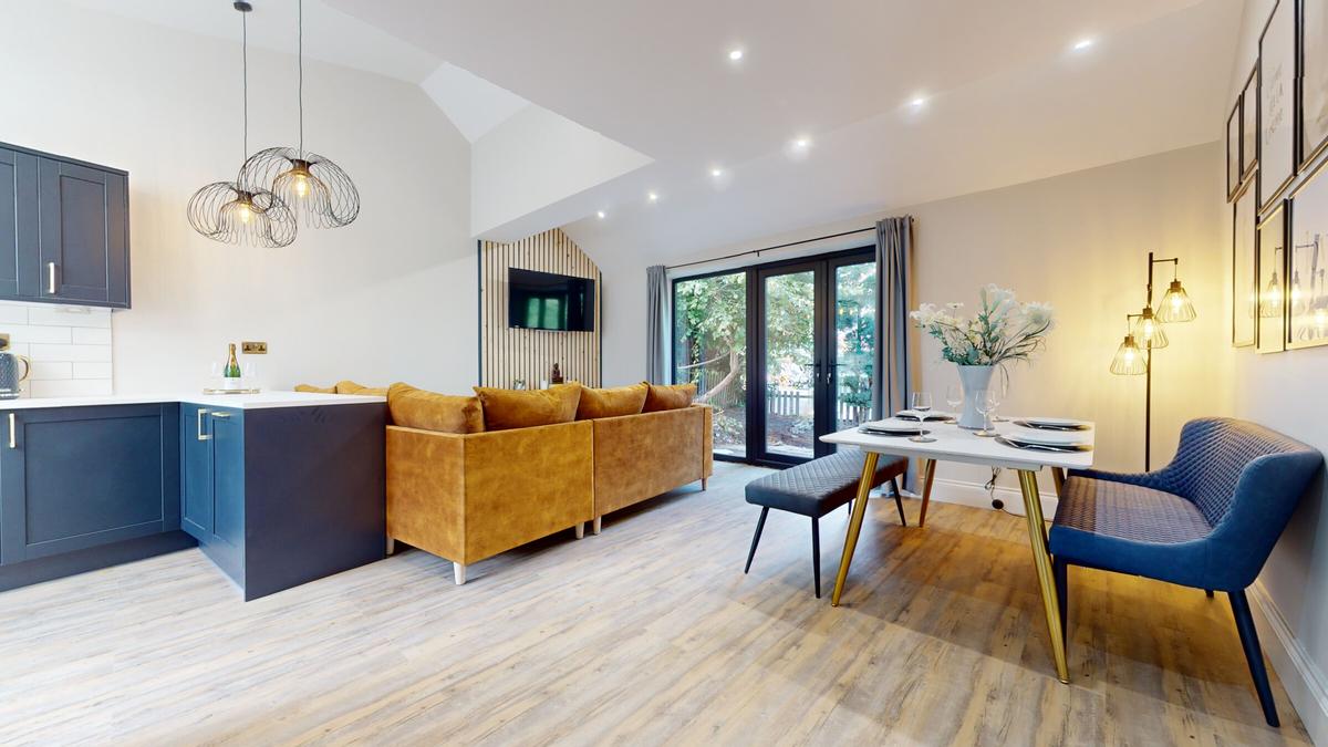 6 bedroom house for rent Grimthorpe Terrace Leeds, LS6 3JS | UniHomes