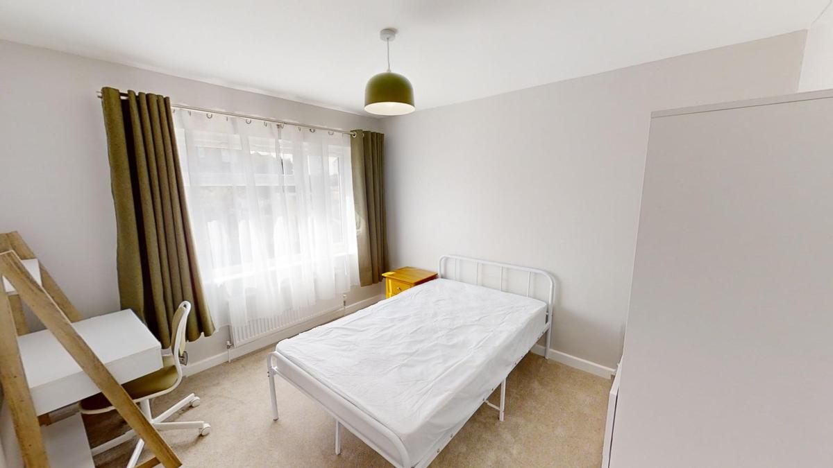4 bedroom house for rent Clovelly Close Bristol, BS5 7NU | UniHomes