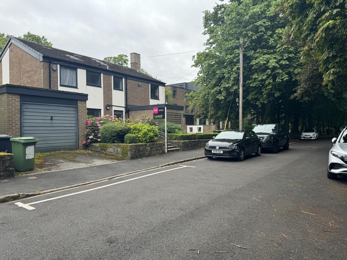 4 bedroom house for rent Shire Oak Road Leeds, LS6 2DE | UniHomes