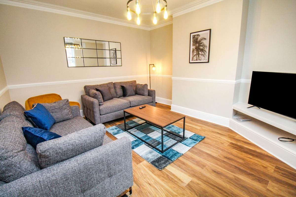 5 bedroom house for rent Spring Grove View, Leeds, LS6 1RW | UniHomes