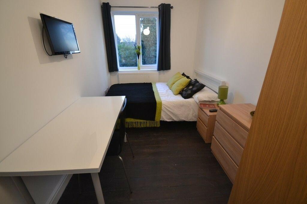 6 bedroom house for rent Beeston Road Nottingham, NG7 2JQ | UniHomes