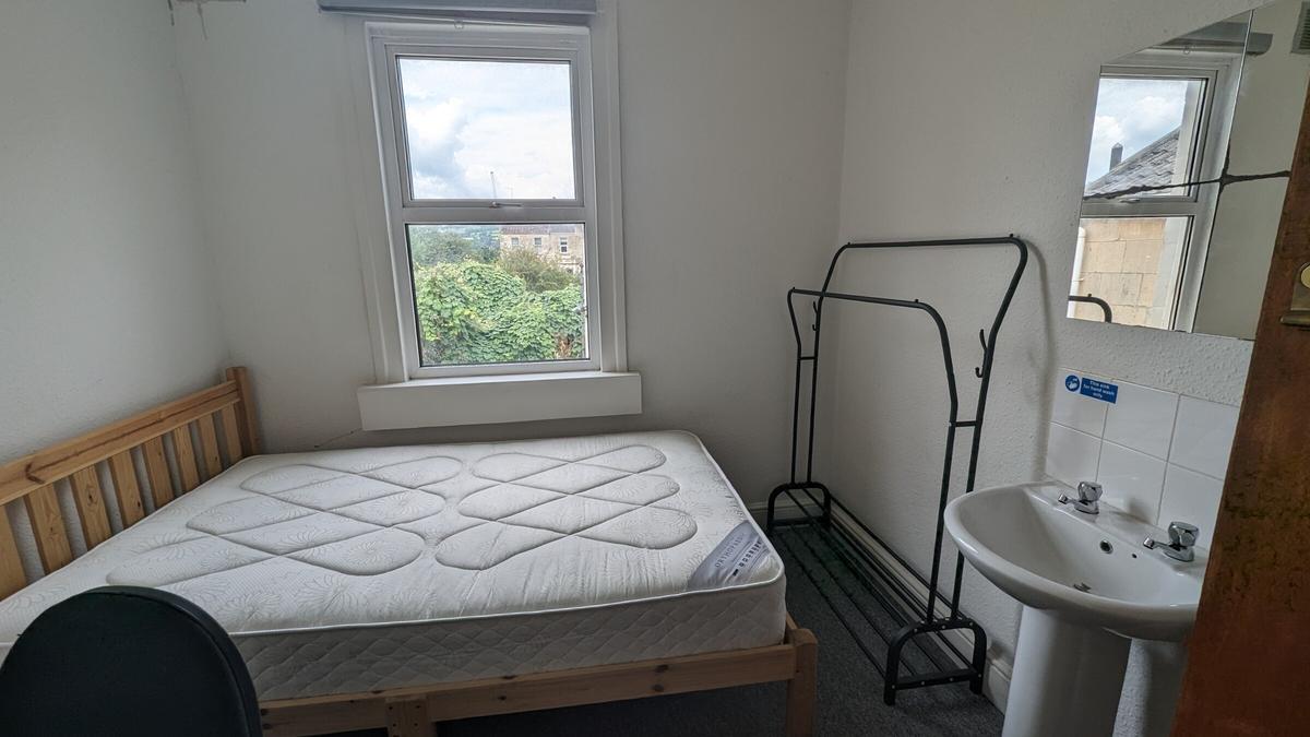 5 bedroom house for rent Triangle North, Bath, BA2 3JB | UniHomes