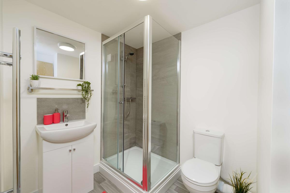 6 bedroom apartment for rent Trippet Lane Sheffield, S1 4FH | UniHomes