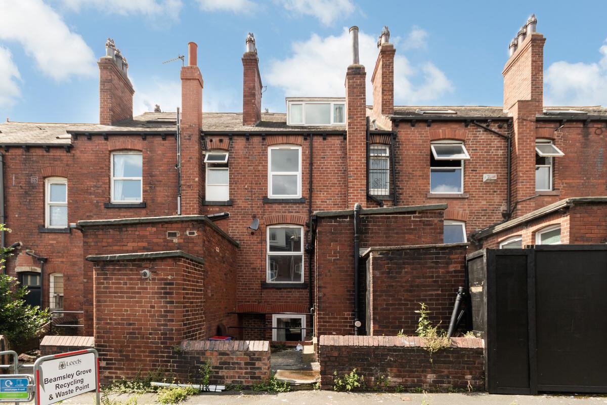 7 bedroom house for rent Cardigan Road Leeds, LS6 1LJ | UniHomes