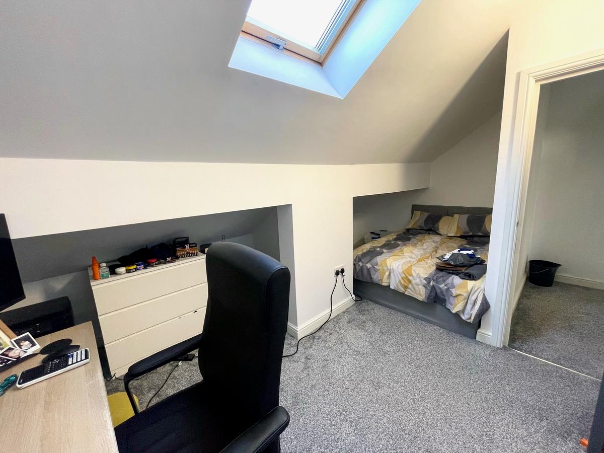 5 bedroom house for rent Adamsdown Square, Cardiff, CF24 0EZ | UniHomes