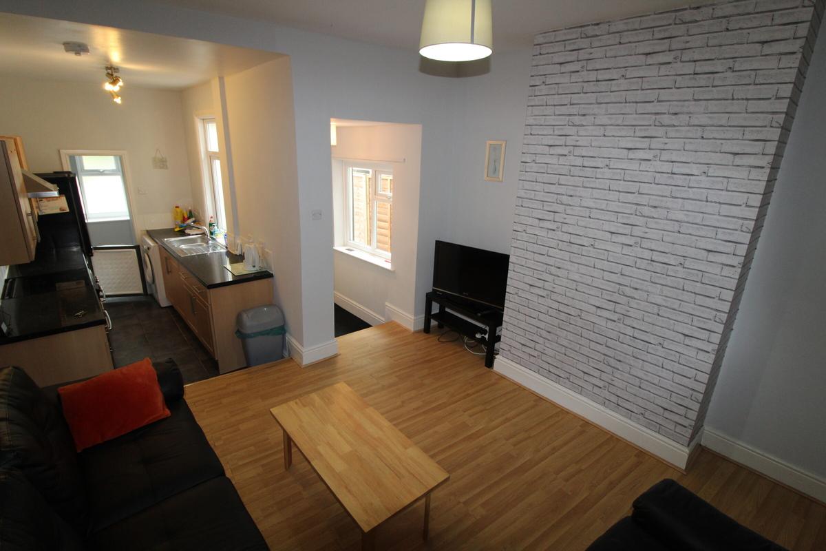 2 bedroom house for rent Markeaton Street, Derby, DE1 1DW | UniHomes