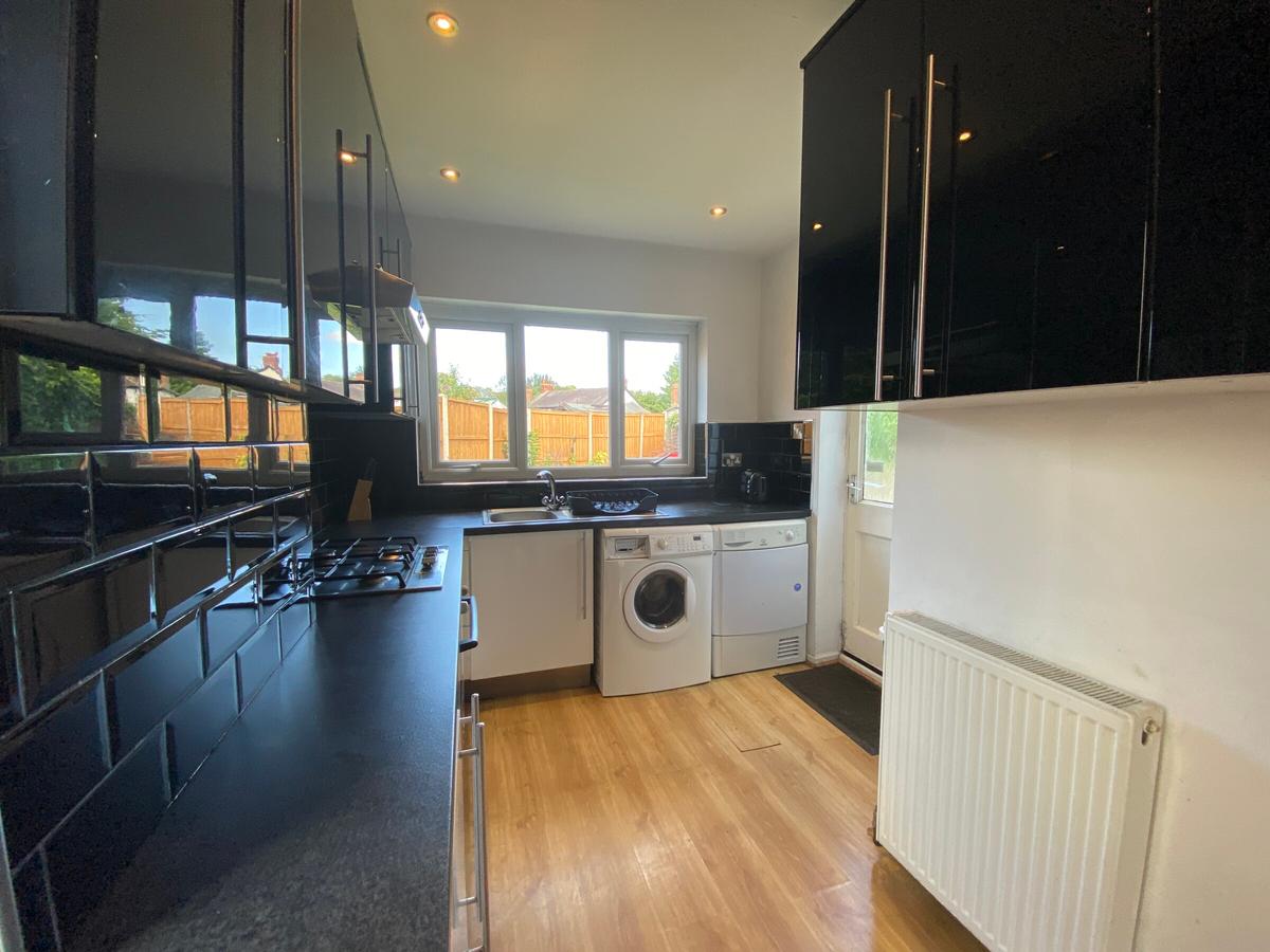 3 bedroom house for rent Newport View, Leeds, LS6 3BX | UniHomes