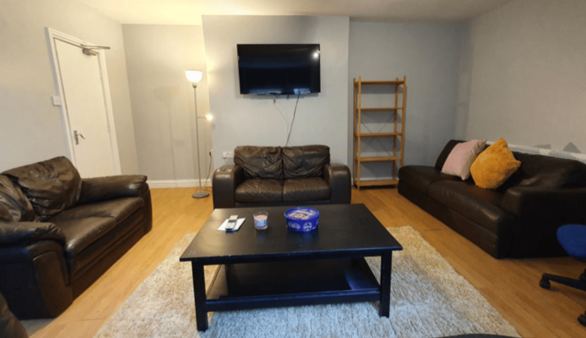 10 bedroom house for rent Delph Lane, Leeds, LS6 2HQ | UniHomes