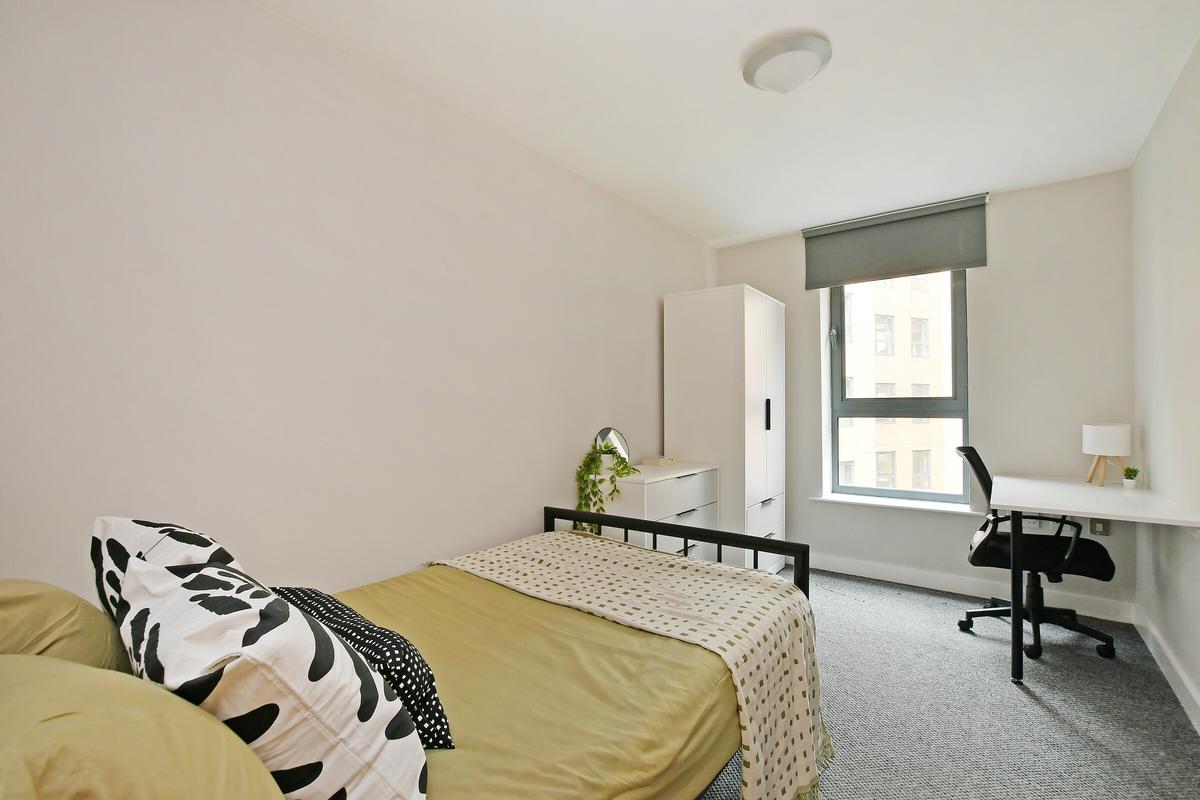 4 bedroom apartment for rent West One Development, Fitzwilliam Street ...