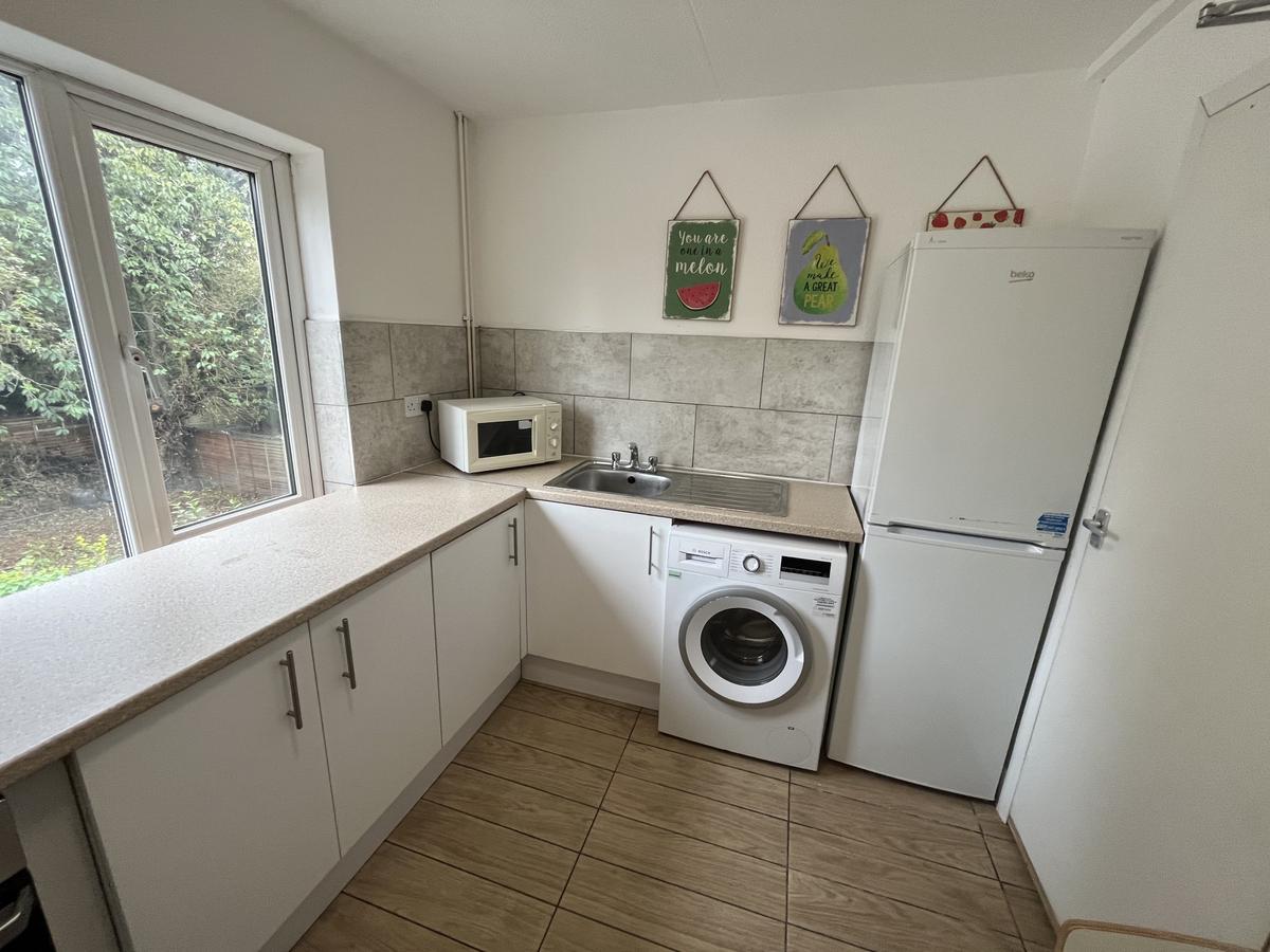 2 bedroom house for rent Beeston Road Nottingham, NG7 2JQ | UniHomes