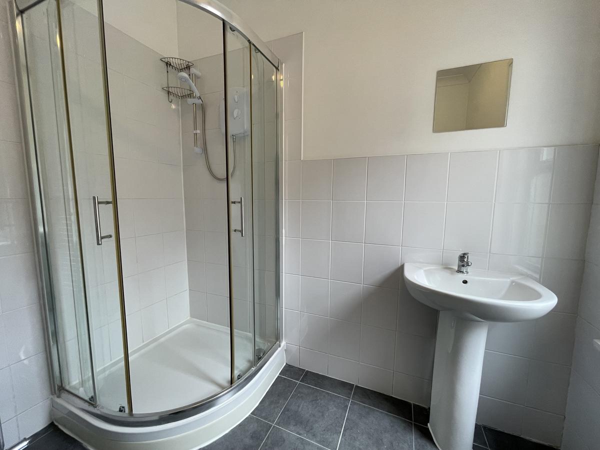 6 bedroom house for rent Polygon Southampton, SO15 2HJ | UniHomes