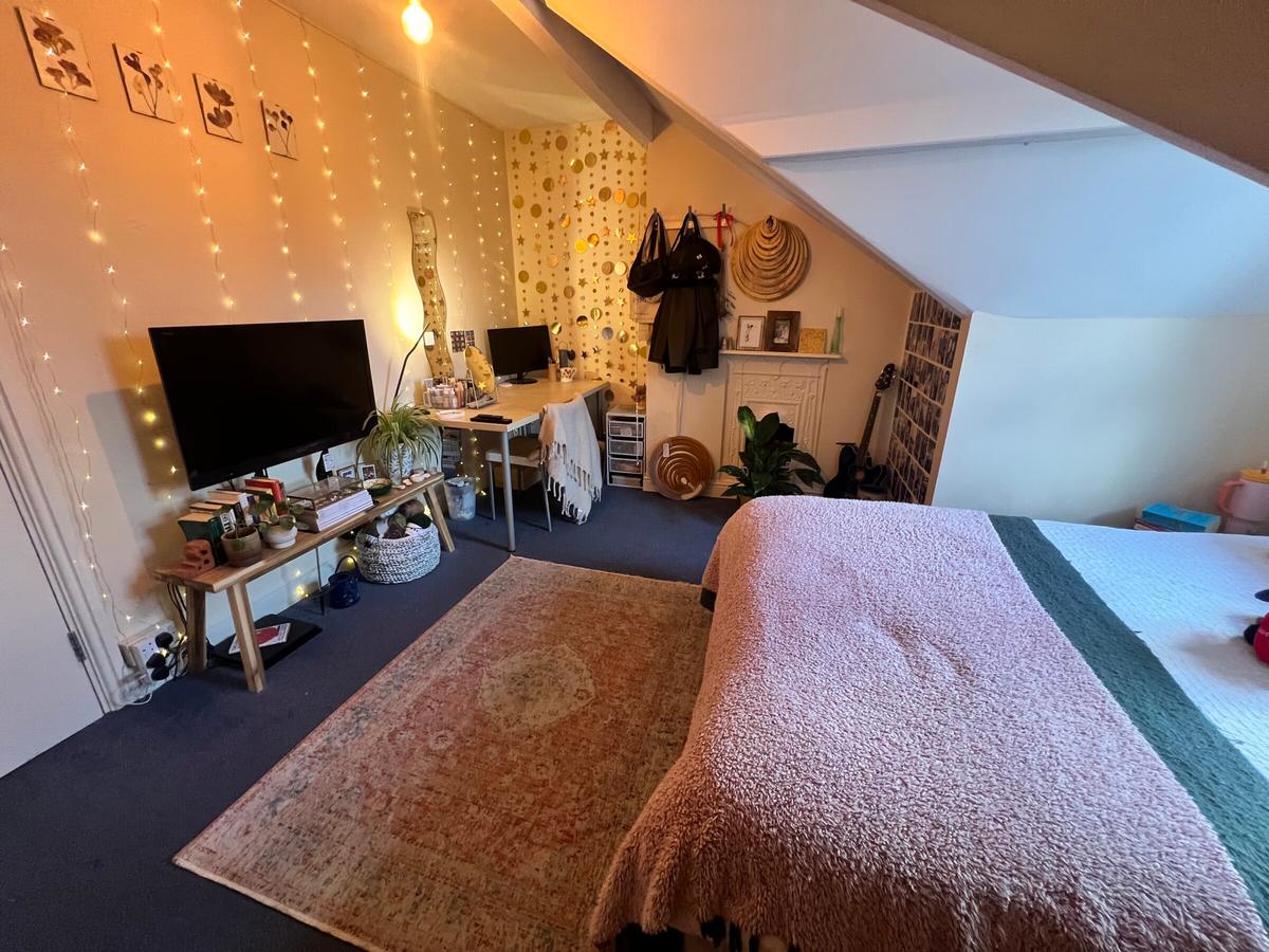 7 bedroom house for rent Manor Drive, Leeds, LS6 1DE | UniHomes