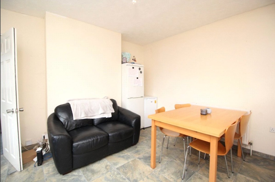 4 bedroom house for rent Harrison Road Southampton, SO17 3TL | UniHomes