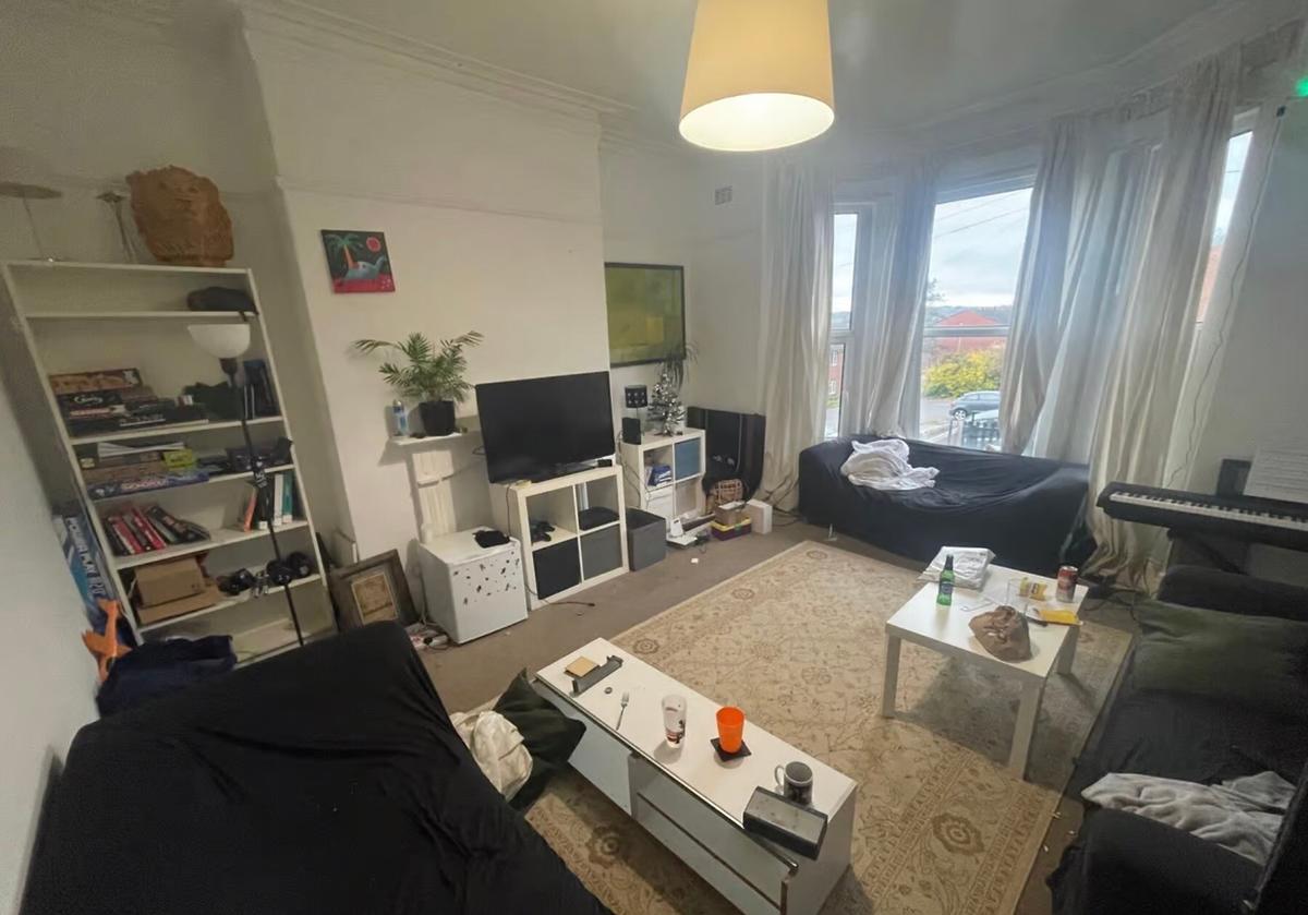 8 bedroom house for rent Consort Terrace Leeds, LS3 1ET | UniHomes