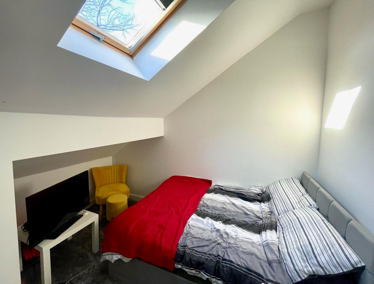 5 bedroom house for rent Adamsdown Square, Cardiff, CF24 0EZ | UniHomes