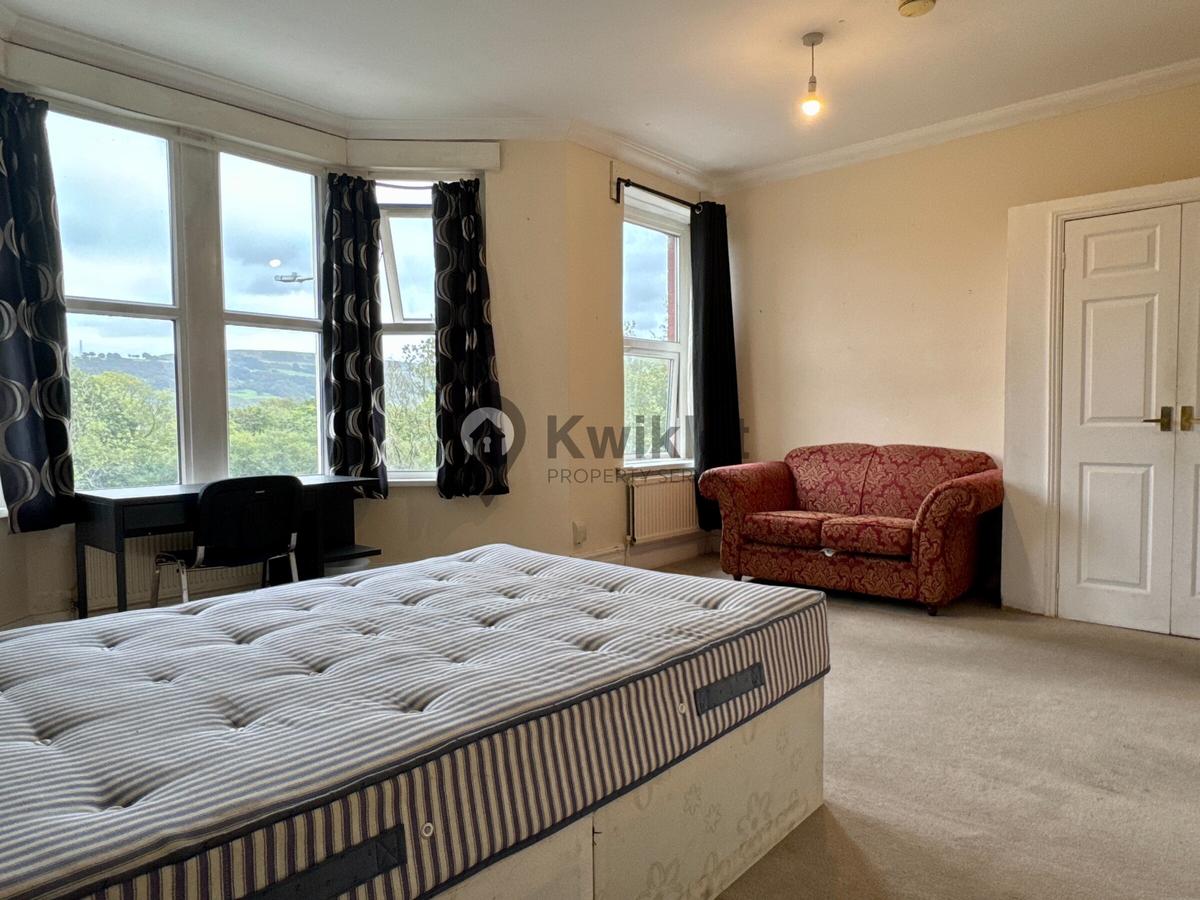 6 bedroom house for rent Llantwit Road Pontypridd, CF37 1TR | UniHomes