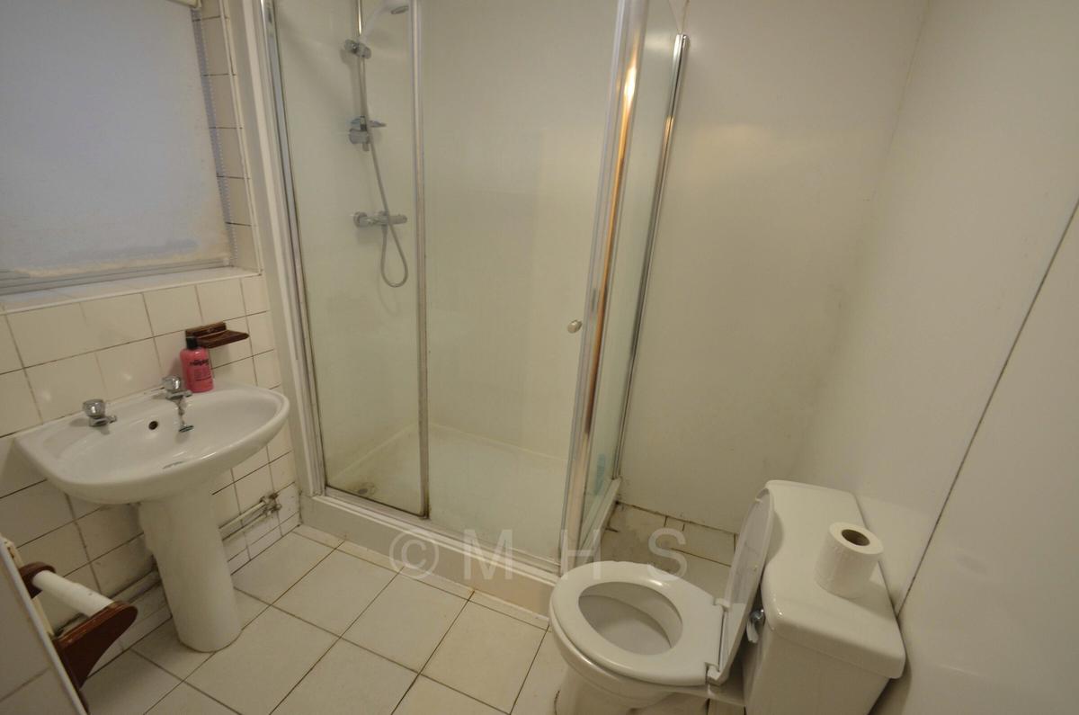 9 bedroom house for rent Consort Terrace, Leeds, LS3 1ET | UniHomes