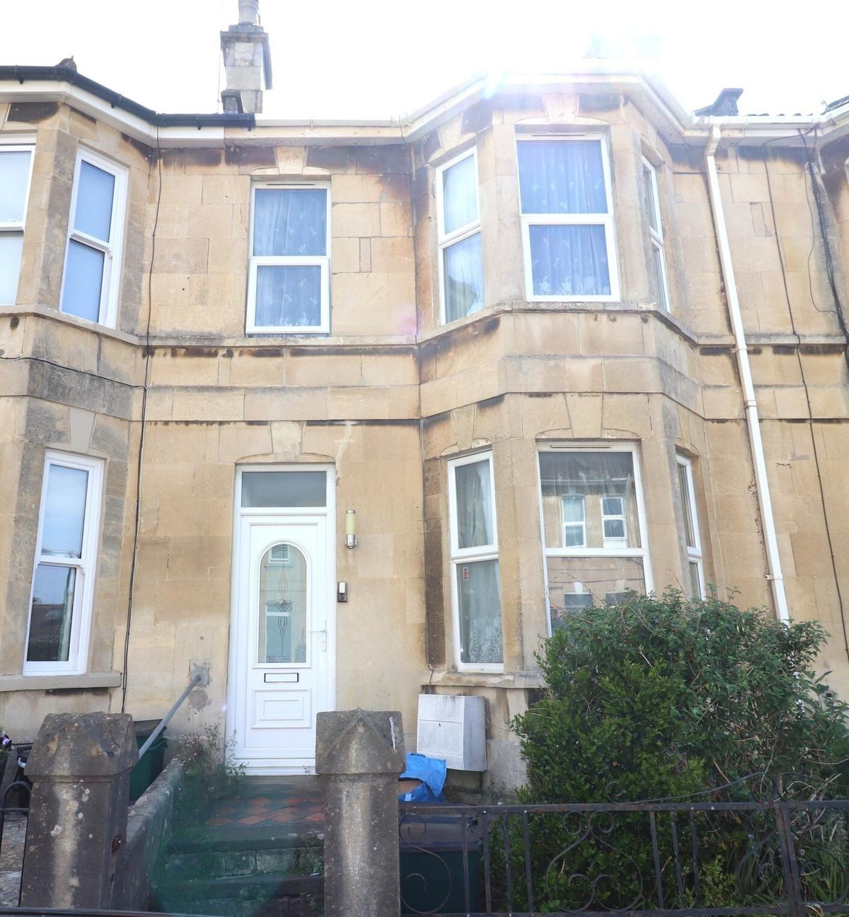 4 bedroom house for rent Victoria Terrace Bath, BA2 3QZ | UniHomes