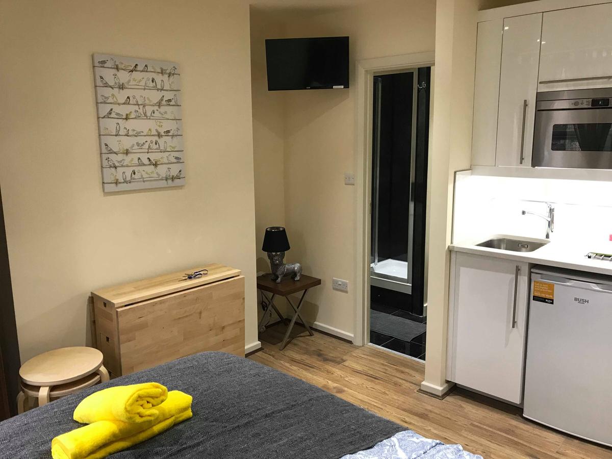 1 bedroom apartment for rent High Road, London, NW10 2SL | UniHomes