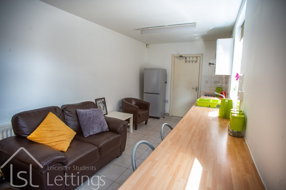 2 bedroom apartment for rent Barclay Street Leicester, LE3 0JA | UniHomes