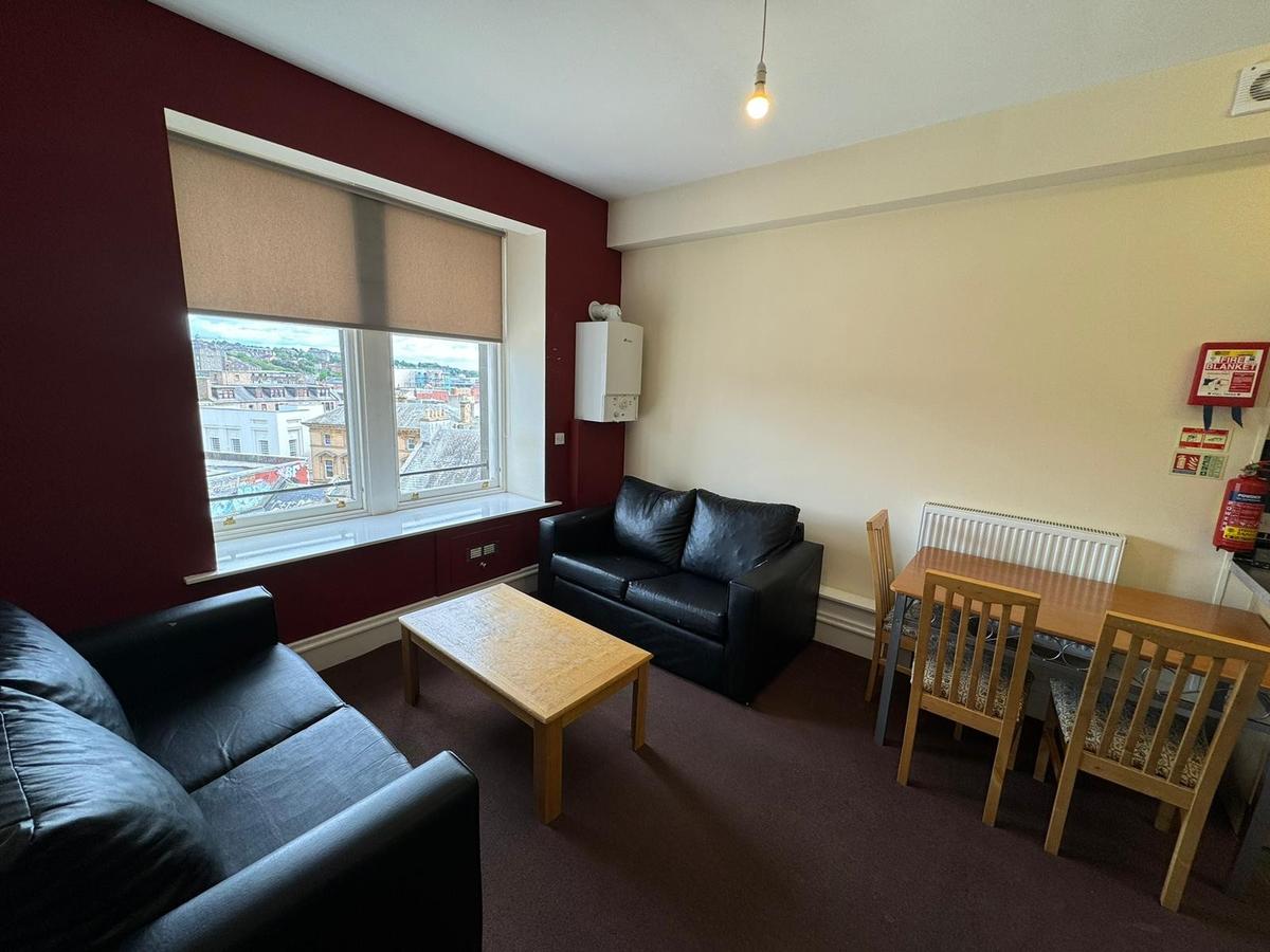 3 bedroom apartment for rent Commercial Street Dundee, DD1 2AF | UniHomes