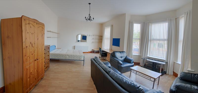 11 bedroom house for rent Dickenson Road, Manchester, M14 5HT | UniHomes