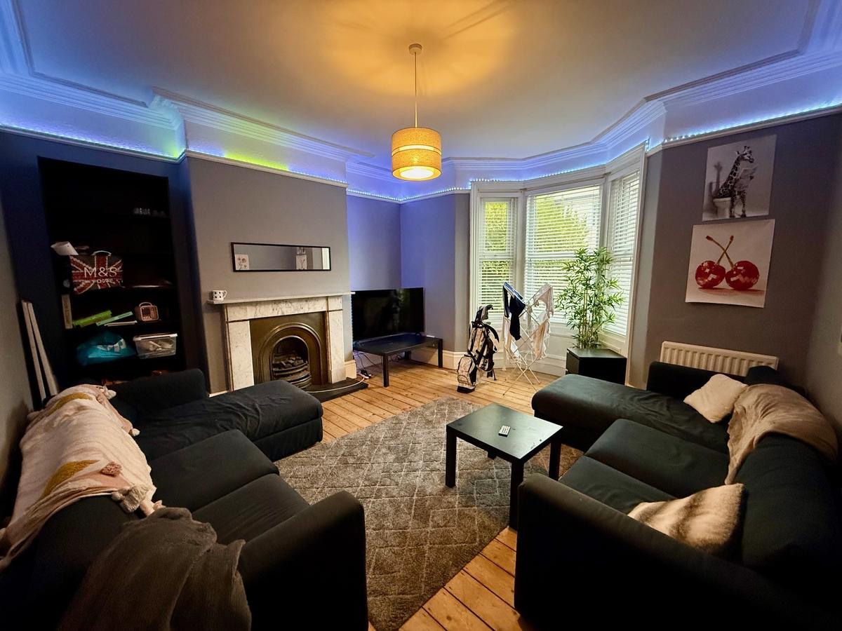 6 bedroom house for rent Osborne Road Newcastle, NE2 3LH | UniHomes