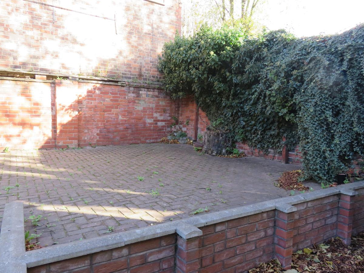 5 bedroom house for rent Rolleston Drive Nottingham, NG7 1JS | UniHomes