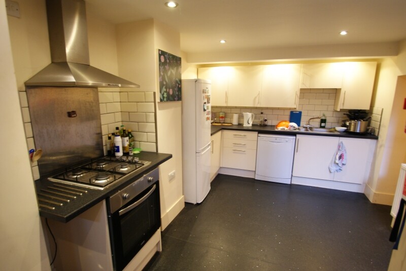 7 bedroom house for rent Delph Lane Leeds, LS6 2HQ | UniHomes