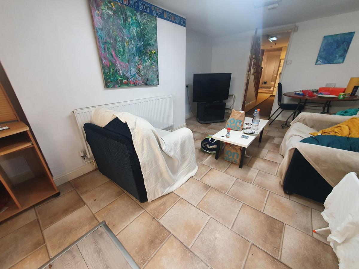 2 bedroom apartment for rent Portland Crescent Manchester, M13 0BU ...