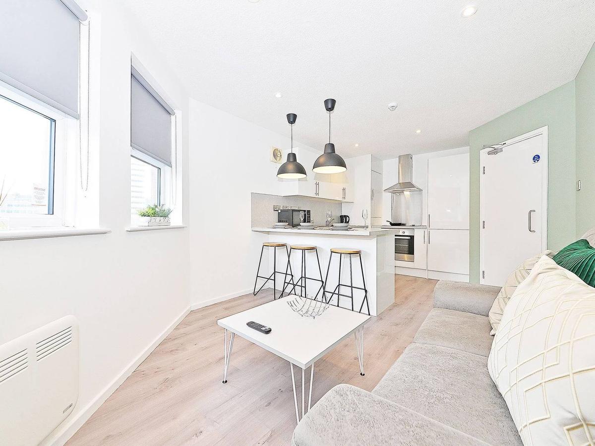 Manchester Court, Manchester Student Halls | UniHomes