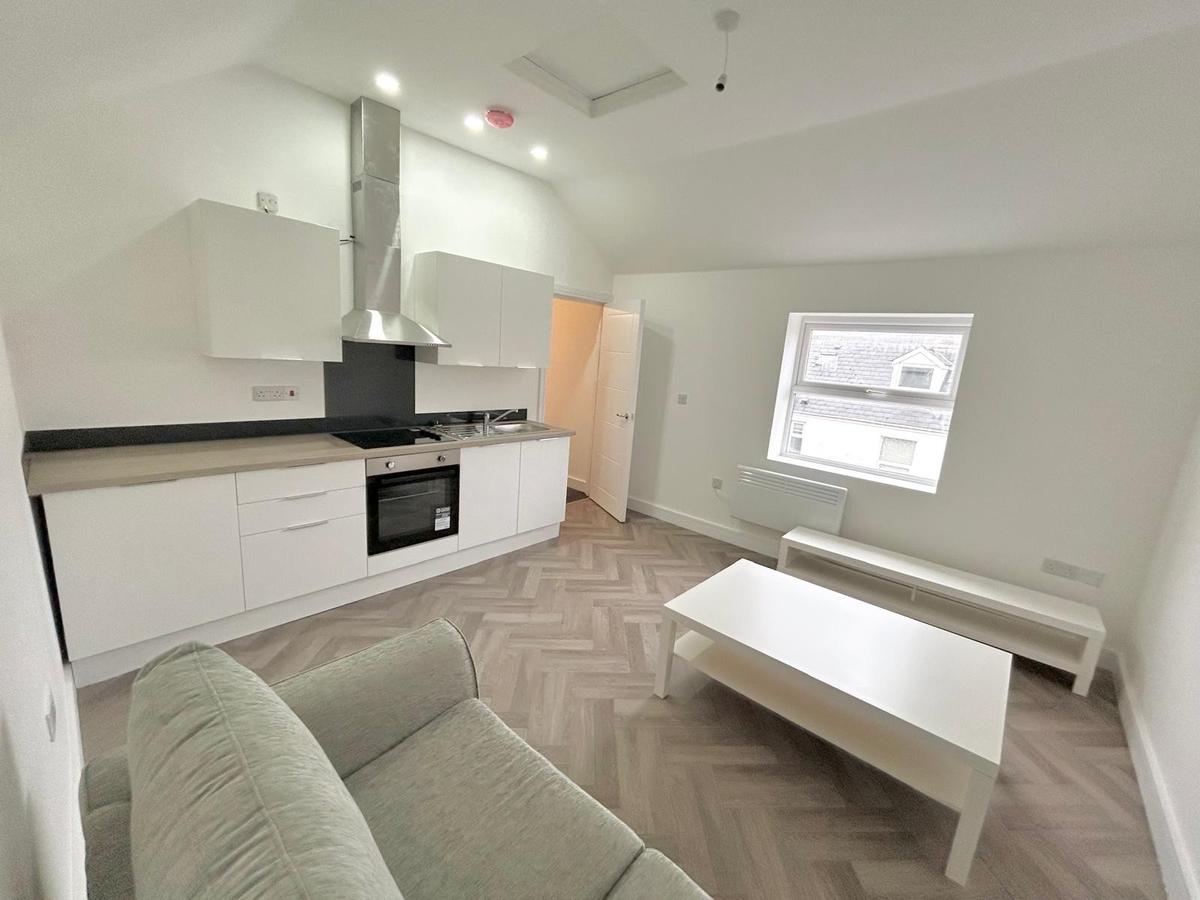1 bedroom house for rent Claude Road Cardiff, CF24 3QA | UniHomes