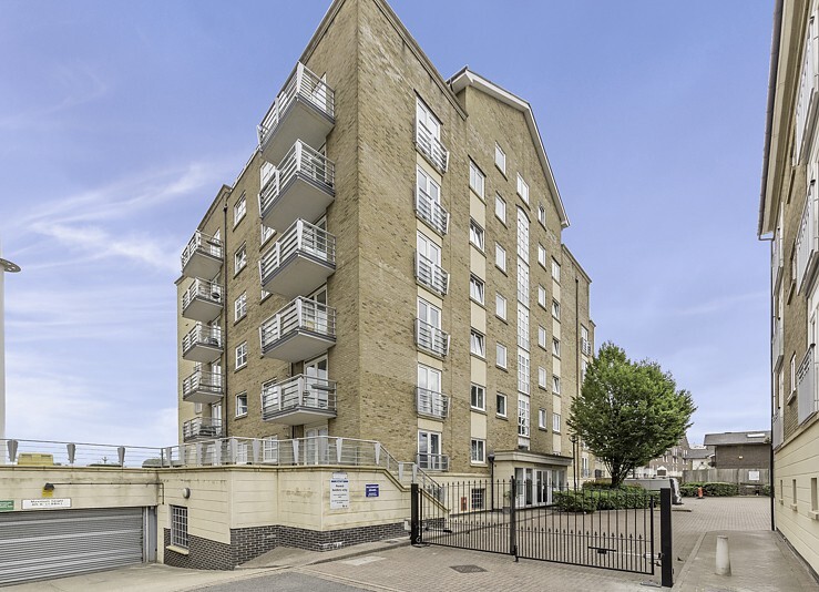 2 bedroom apartment for rent Millennium Drive London, E14 3GH | UniHomes