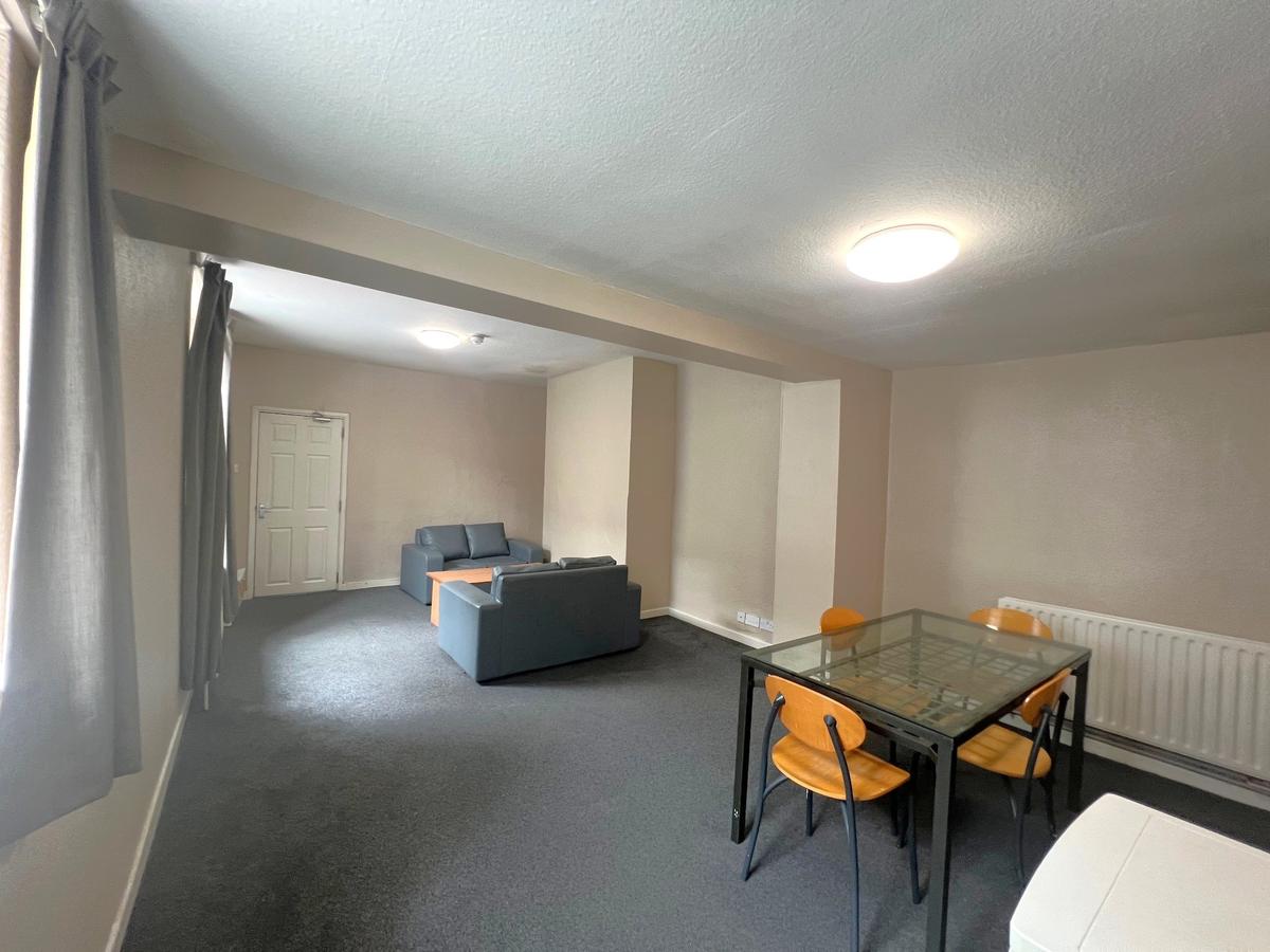 4 bedroom house for rent Stokes Croft Bristol, BS1 3RJ | UniHomes