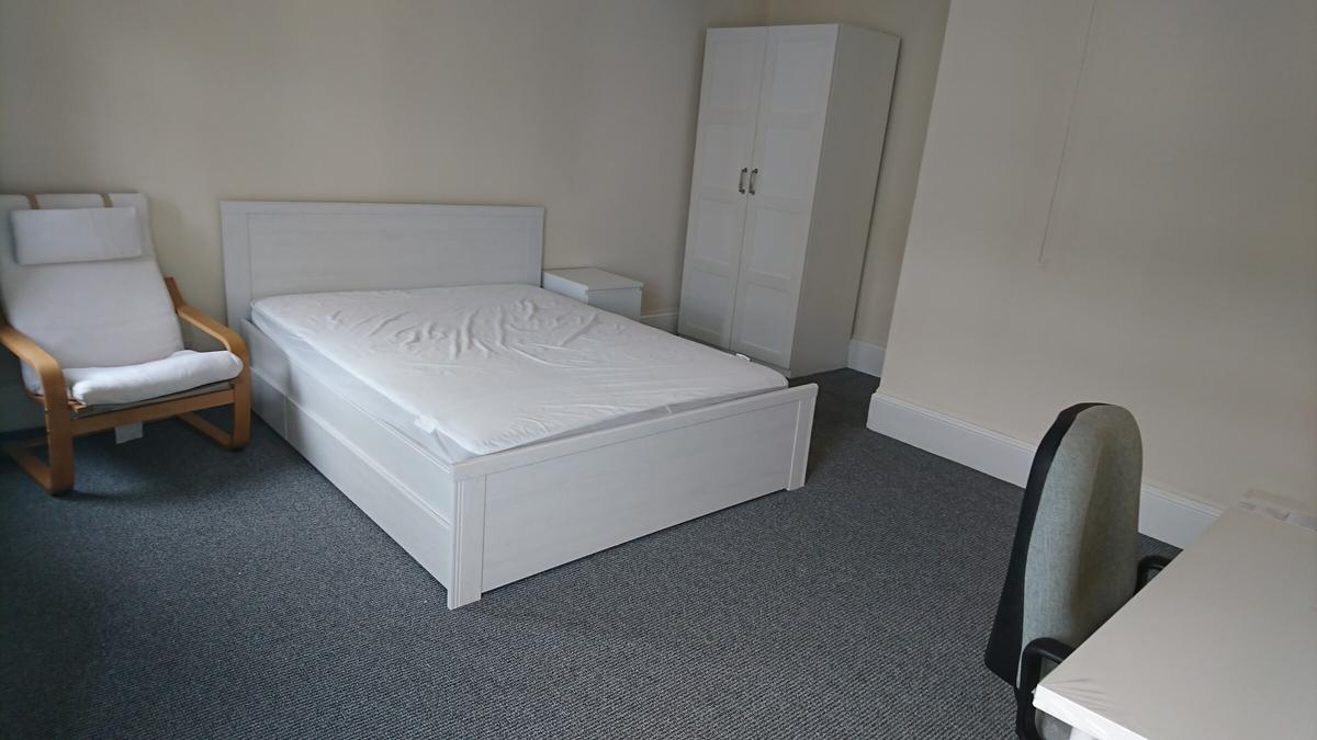 3 bedroom house for rent Clinton Street, Nottingham, NG9 1AZ | UniHomes