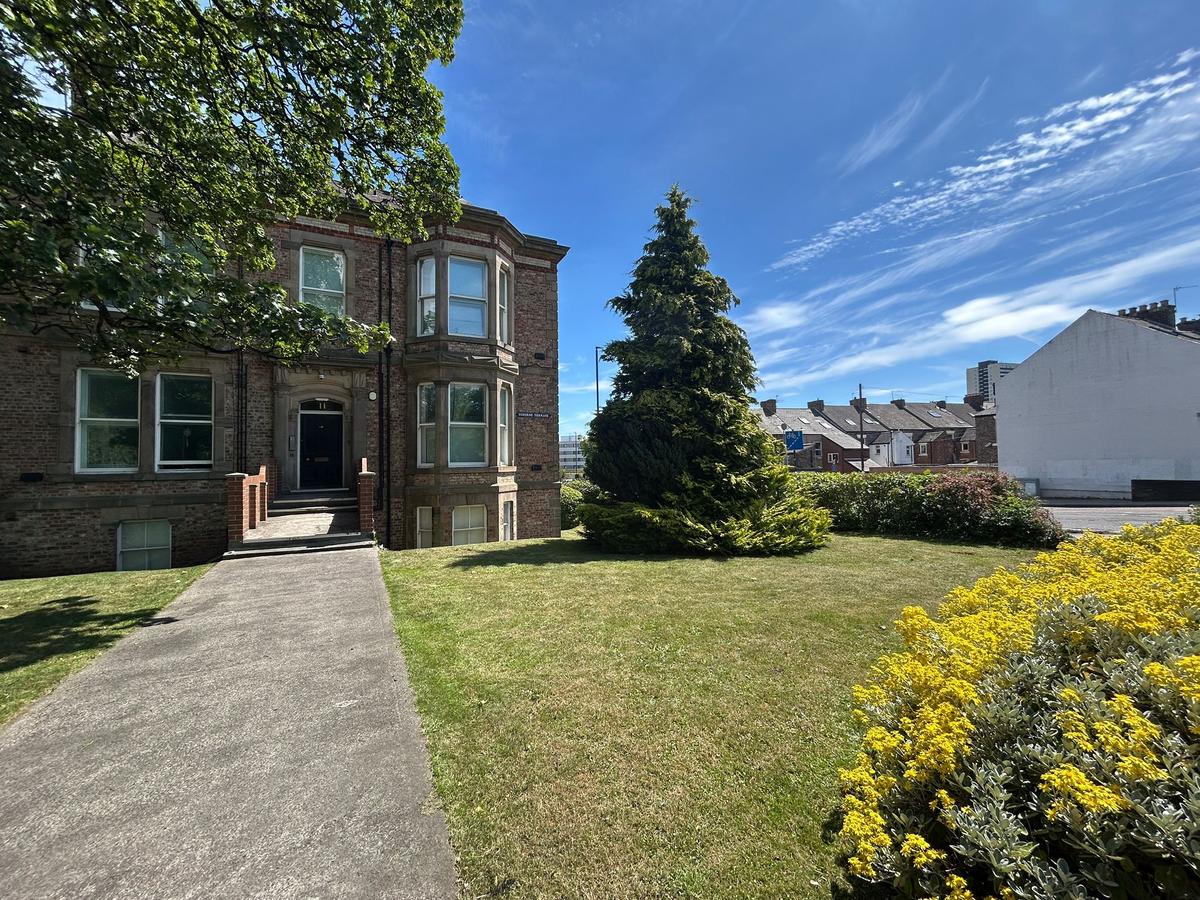 1 bedroom apartment for rent 11 Osborne Terrace Newcastle, NE2 1NE ...