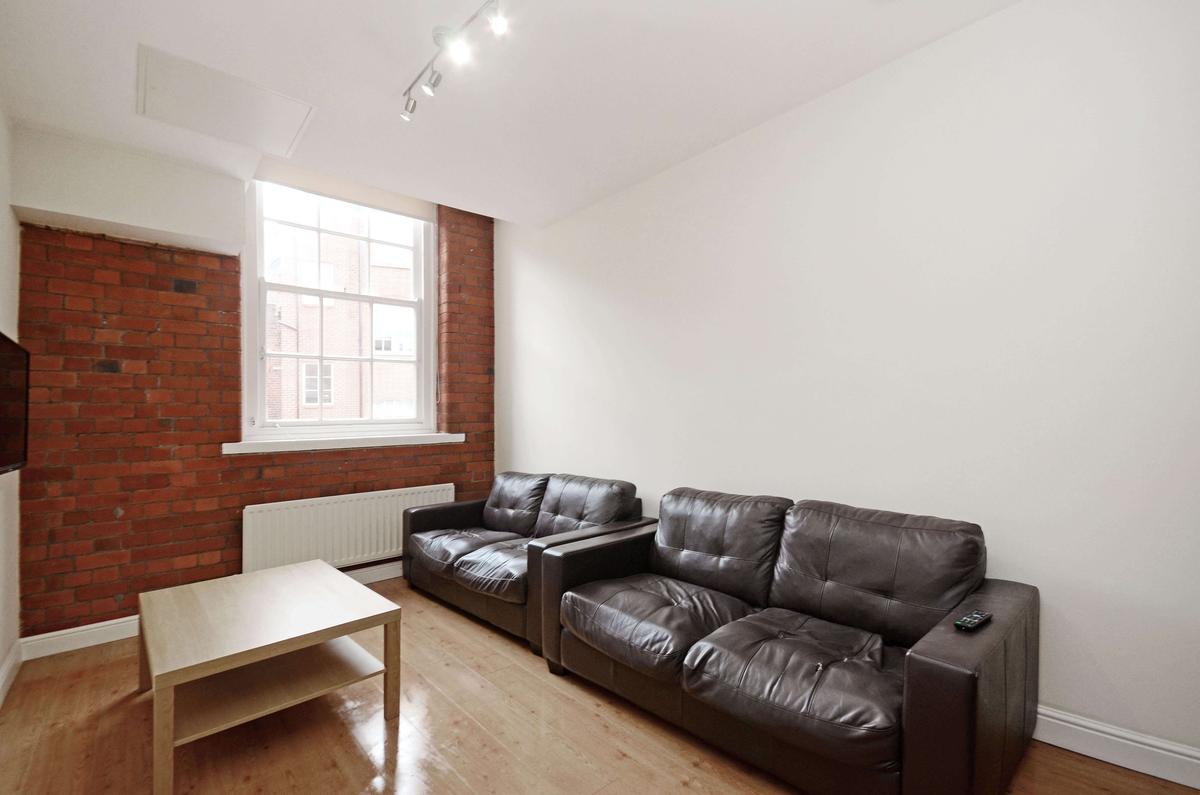 5 bedroom apartment for rent Bells Square Sheffield, S1 2FY | UniHomes