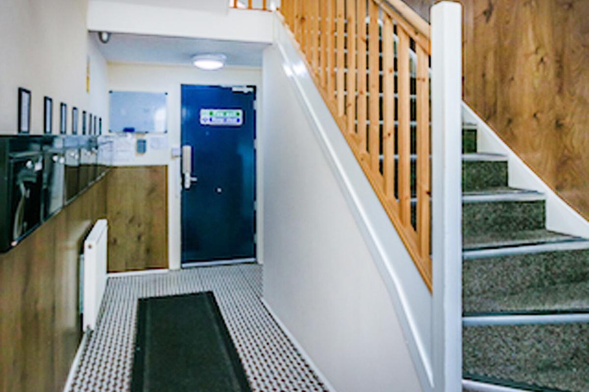 6 bedroom apartment for rent 7 Tithebarn Street Preston, PR1 1DL | UniHomes