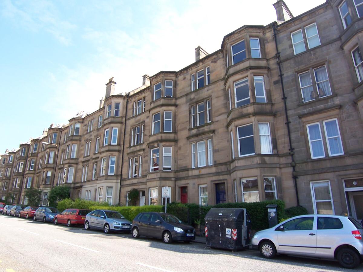 4 bedroom apartment for rent Polwarth Gardens Edinburgh, EH11 1LJ ...