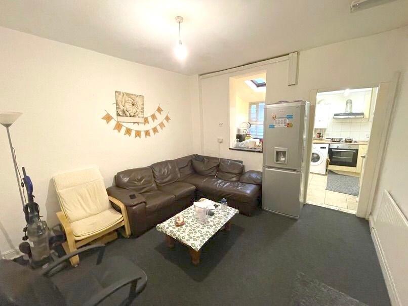 4 bedroom house for rent Barber Road, Sheffield, S10 1EB | UniHomes