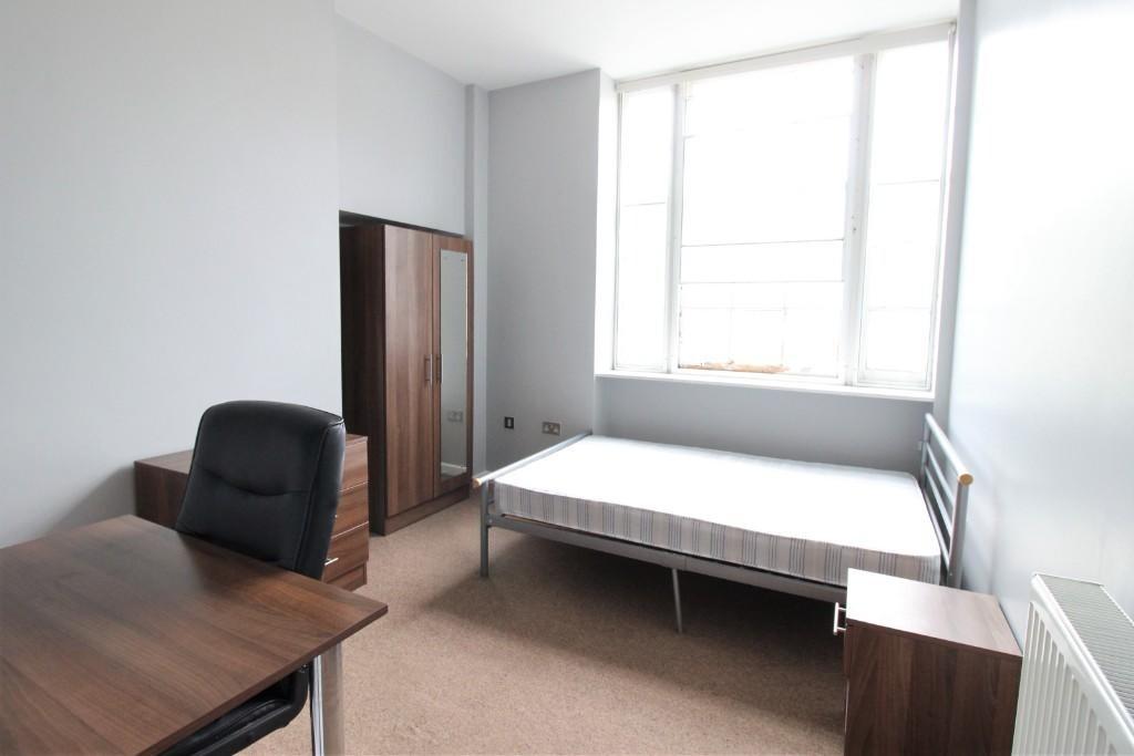 6 bedroom apartment for rent Westgate Buildings, Bath, BA1 1EB | UniHomes