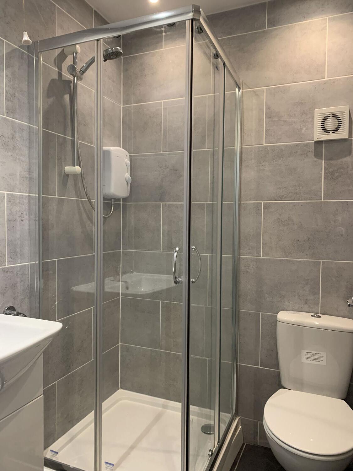 7 bedroom house for rent Brunswick Street Swansea, SA1 4JP | UniHomes