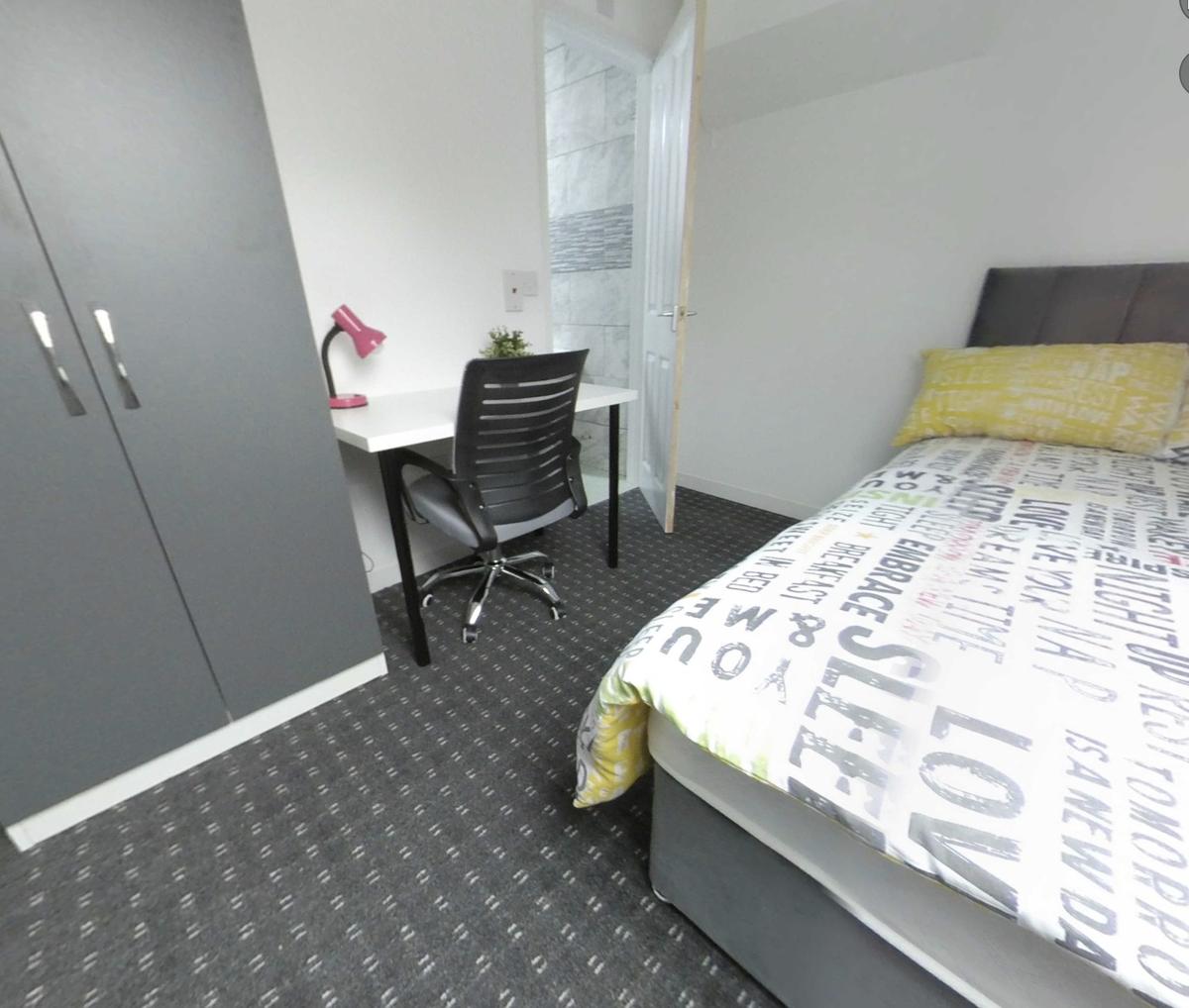 5 bedroom house for rent Beeston Road Nottingham, NG7 2JP | UniHomes