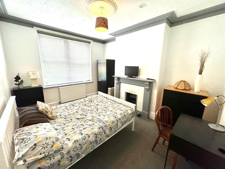 4 bedroom house for rent Markeaton Street, Derby, DE1 1DX | UniHomes