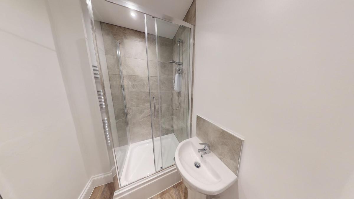 5 bedroom house for rent Whiteladies Road Bristol, BS8 2RS | UniHomes