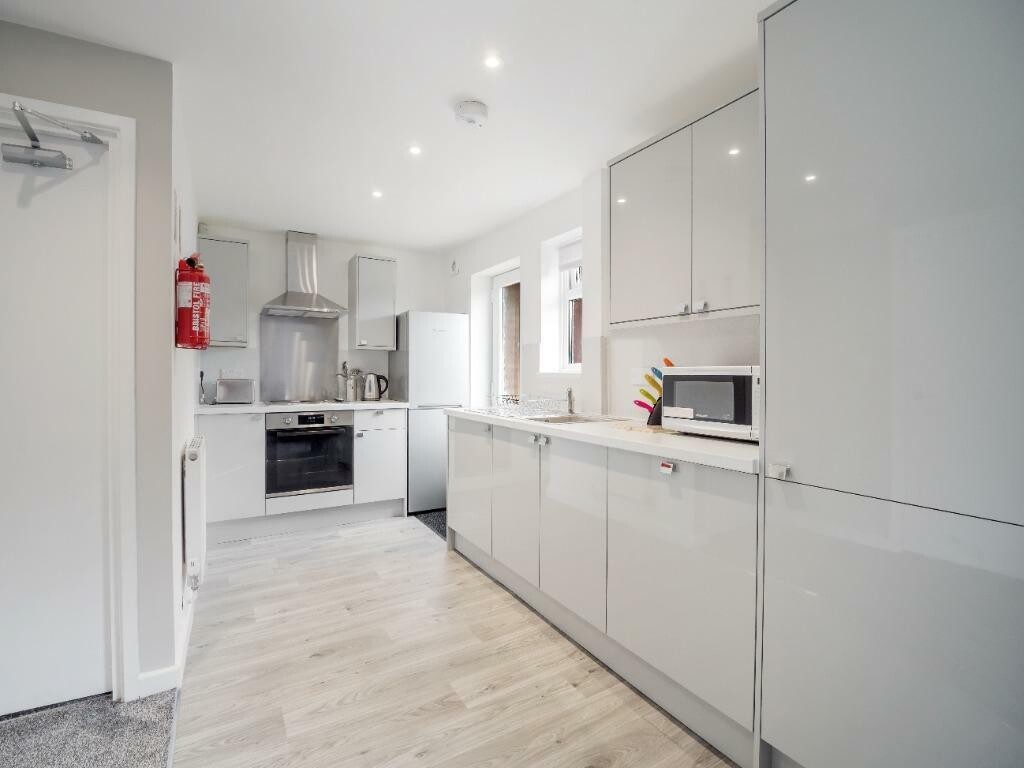 5 bedroom house for rent Blenheim Drive, Bristol, BS34 7AX | UniHomes