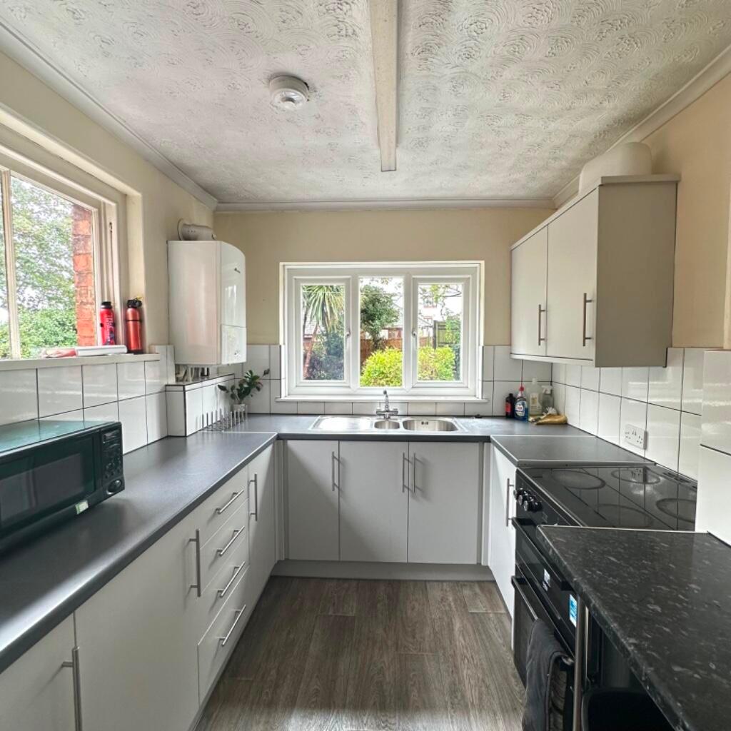 5 bedroom apartment for rent Fore Street Exeter, EX1 2QL | UniHomes